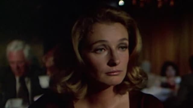 Watch McCloud S06:E04 - Three Guns for New York Free TV | Tubi