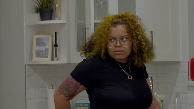 Watch Foster Sin S03:E04 - Episode 4 - Free TV Shows | Tubi