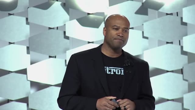 Watch Tech Toys S02:E10 - Form Meets Function - Free TV Shows | Tubi