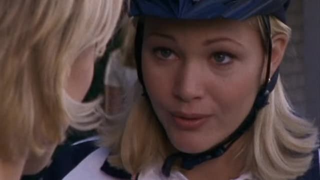 Watch Pacific Blue S05:E09 - Big Girls Don't Cry Free TV | Tubi