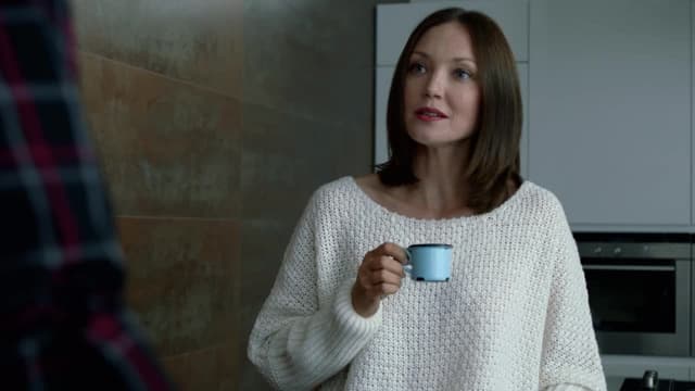 Watch The Sniffer S02:E04 - Episode 4 - Free TV Shows | Tubi
